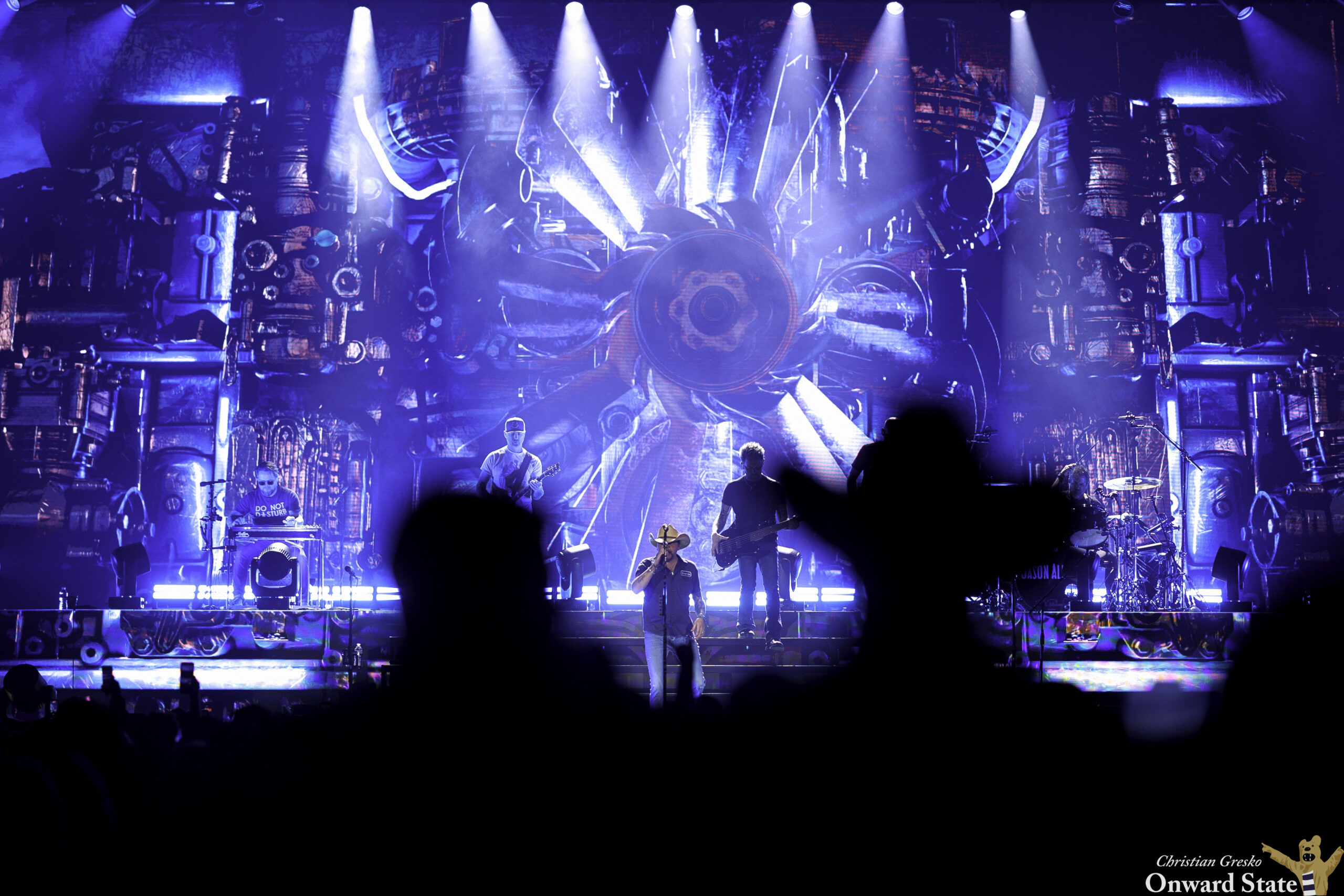 [Photo Story] Jason Aldean Takes Over Bryce Jordan Center | Onward State